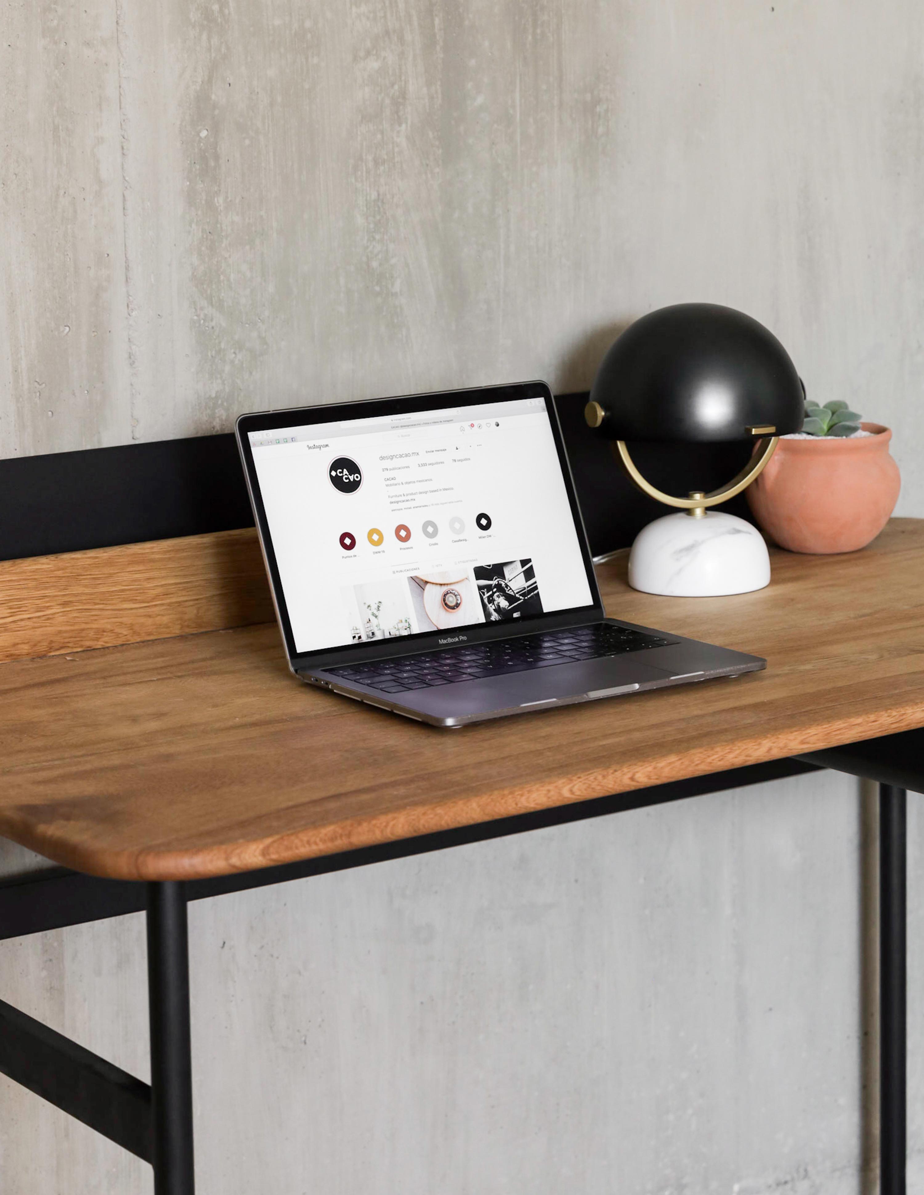 Escritorio de piso - CACAO
